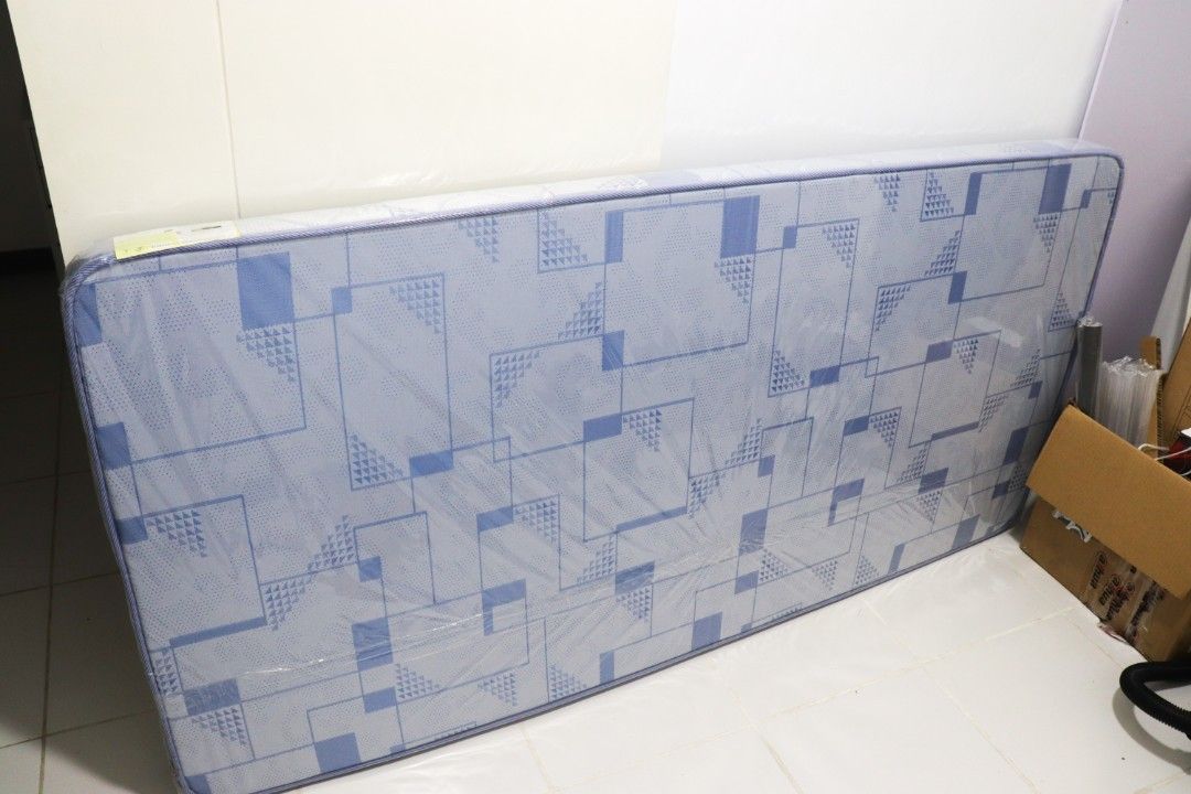 Uratex Radiant Quilted Mattress Foam Bed, Furniture & Home Living ...