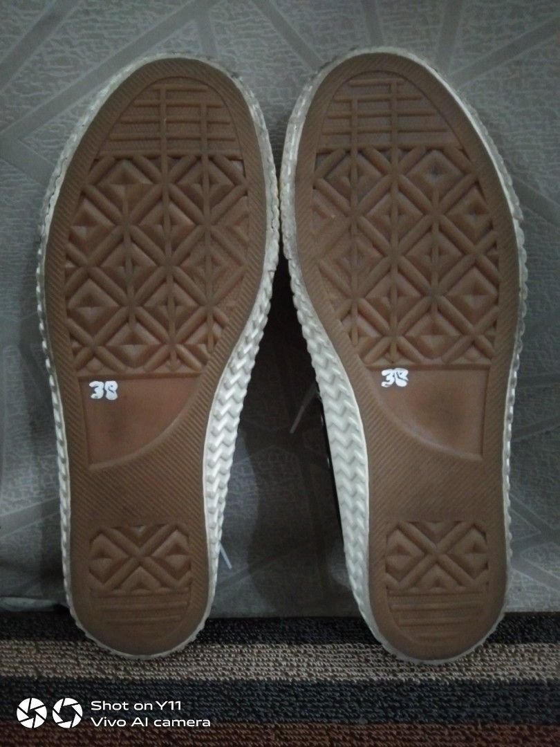 Vintage Spris inspired WW11, Men's Fashion, Footwear, Sneakers on Carousell