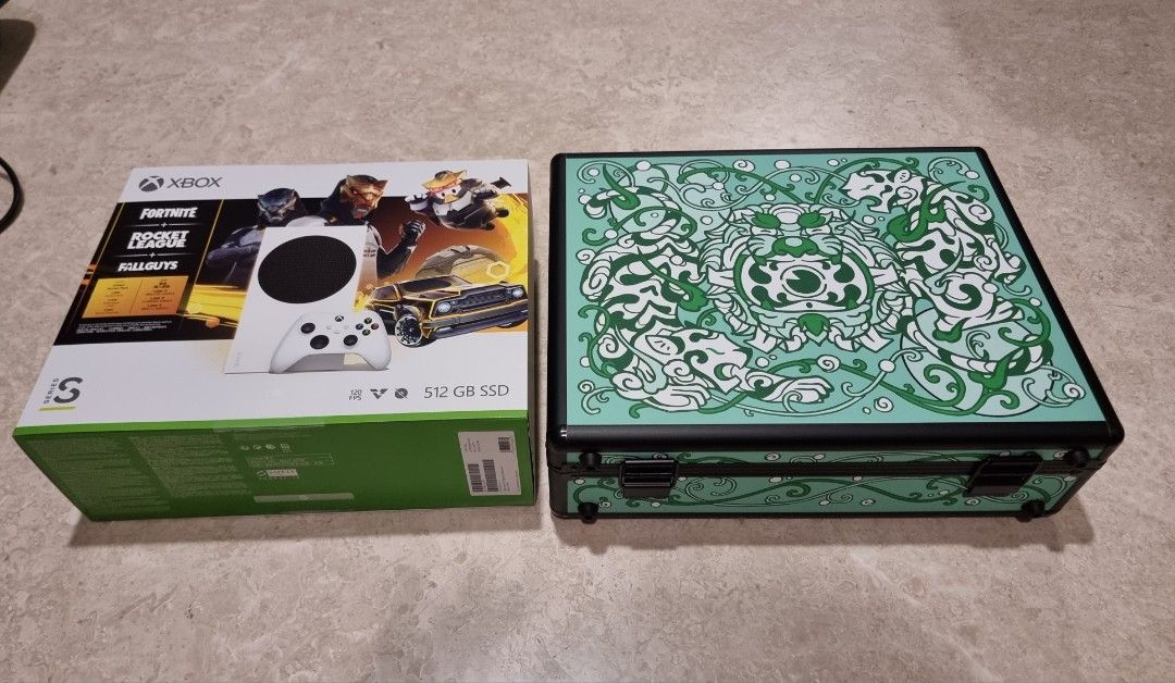 Xbox Series S with Limited Edition Box, Video Gaming, Video Game ...