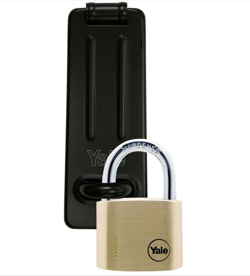 Yale HD Safety Hasp with 40mm Padlock Y110/40/123/1/HSP on Carousell