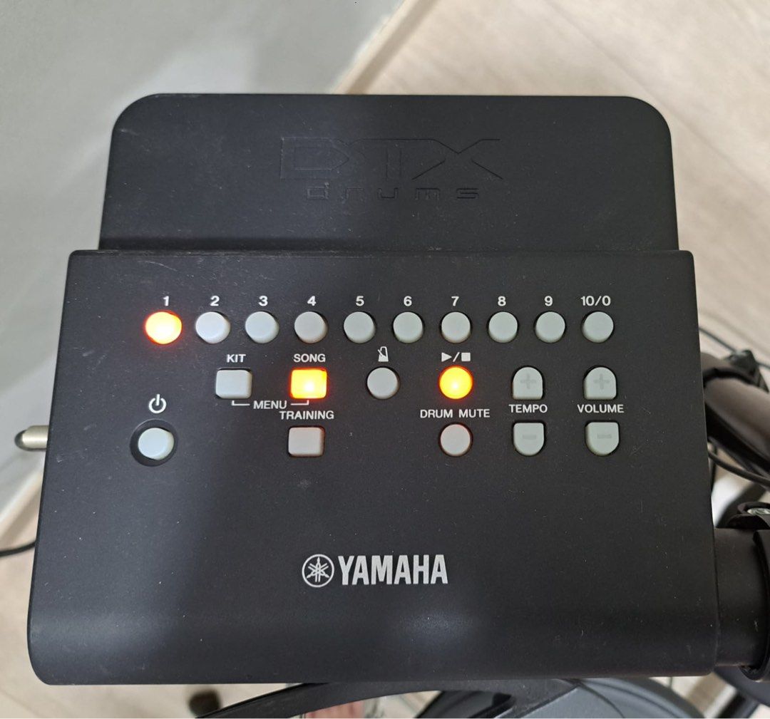 YAMAHA drum set DTX 4xx series, Hobbies & Toys, Music & Media, Musical ...