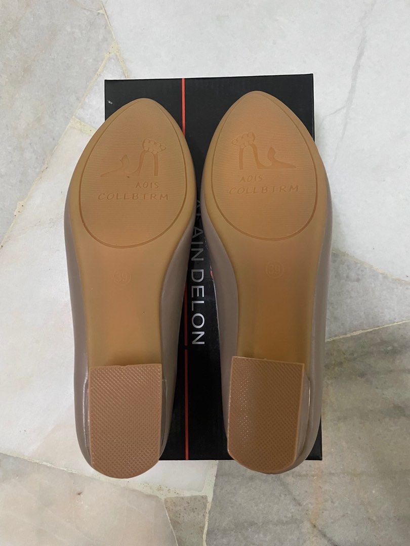 Alain Delon saiz 39, Women's Fashion, Footwear, Shoe inserts on Carousell