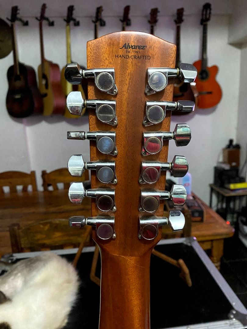 Alvarez AD60-12CE 12 String Guitar, Hobbies & Toys, Music & Media ...