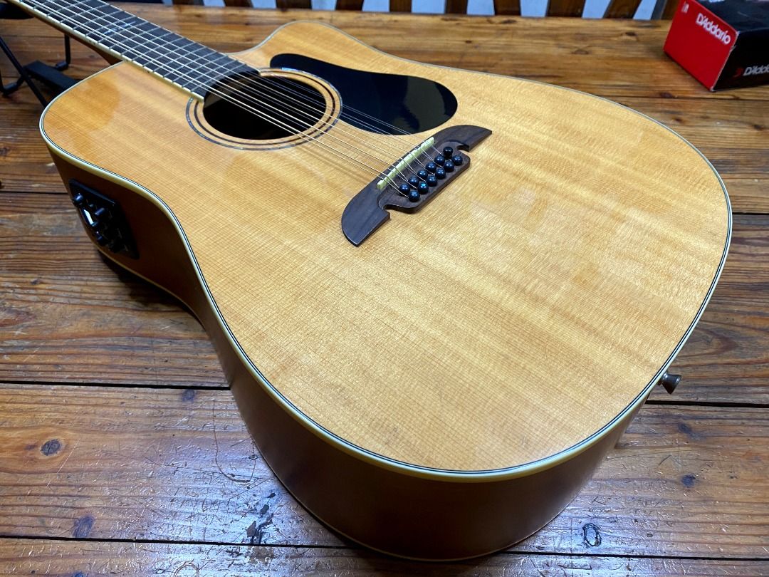 Alvarez AD60-12CE 12 String Guitar, Hobbies & Toys, Music & Media ...