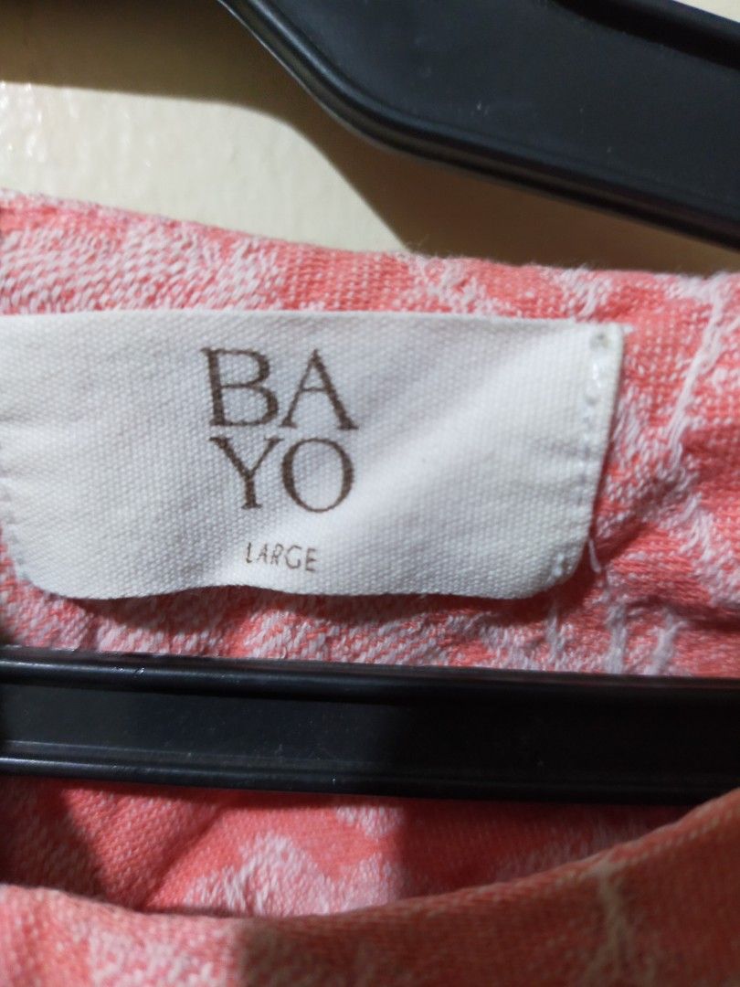 Bayo blouse on Carousell