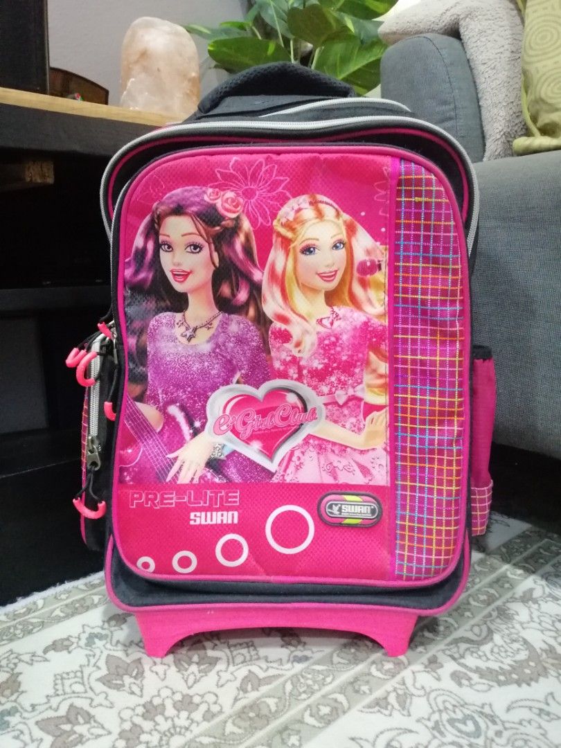 Beg sekolah, Babies & Kids, Going Out, Diaper Bags & Wetbags on Carousell