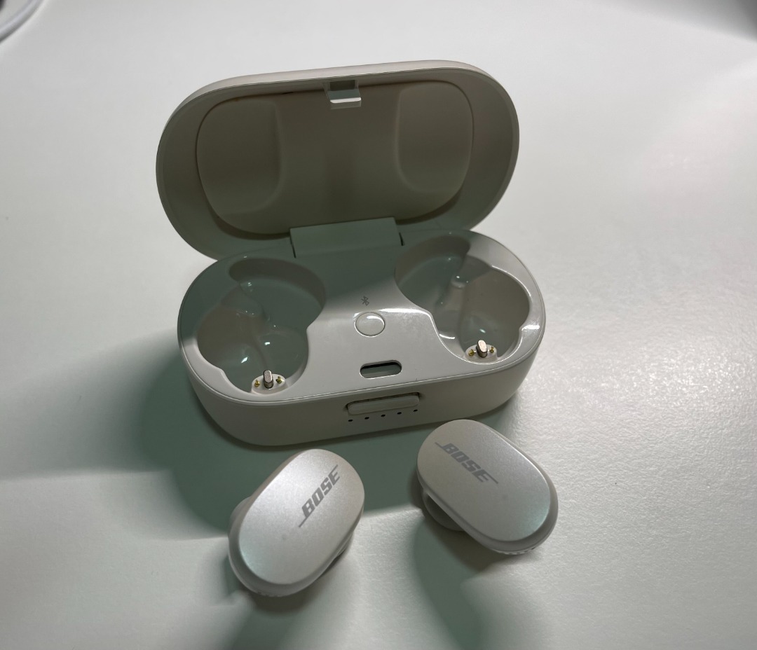 BOSE QUIETCOMFORT WIRELESS NOISE-CANCELLING EARBUDS, Audio, Earphones on Carousell