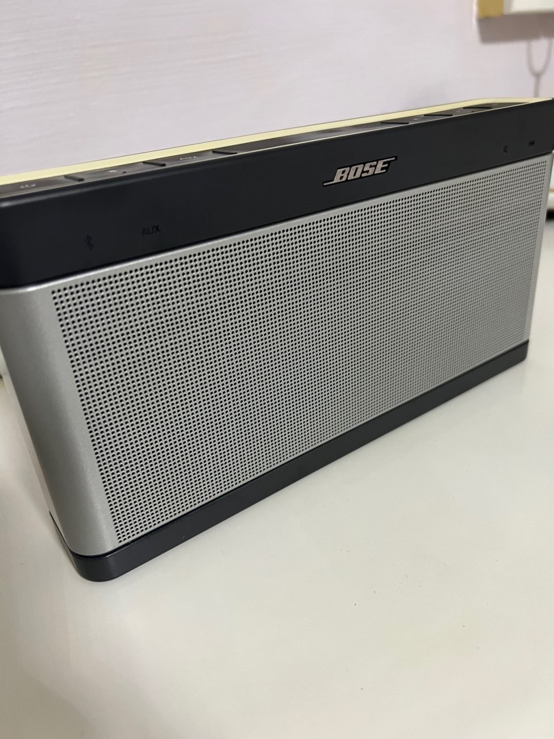 Bose SoundLink lll, Audio, Soundbars, Speakers & Amplifiers on Carousell