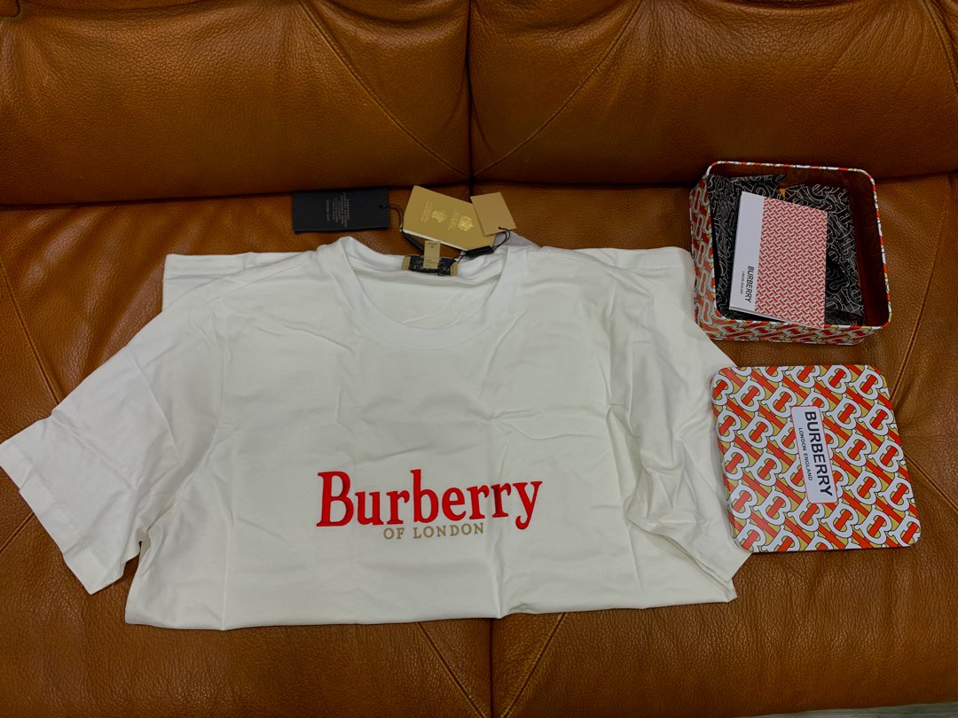 BURBERRY EMBROIDERED LOGO on Carousell