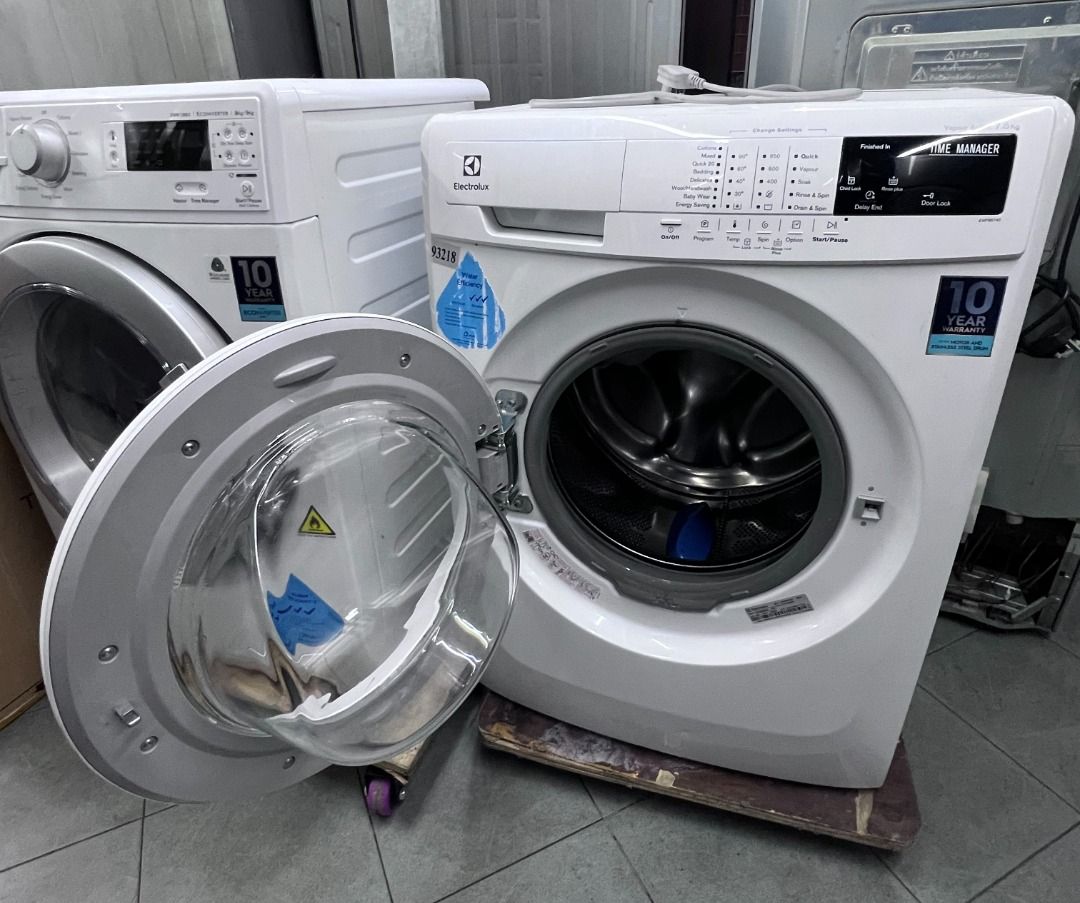 BUY NOW! Electrolux 7.5kg Front Load Washer EWF85743 (93218), TV & Home ...