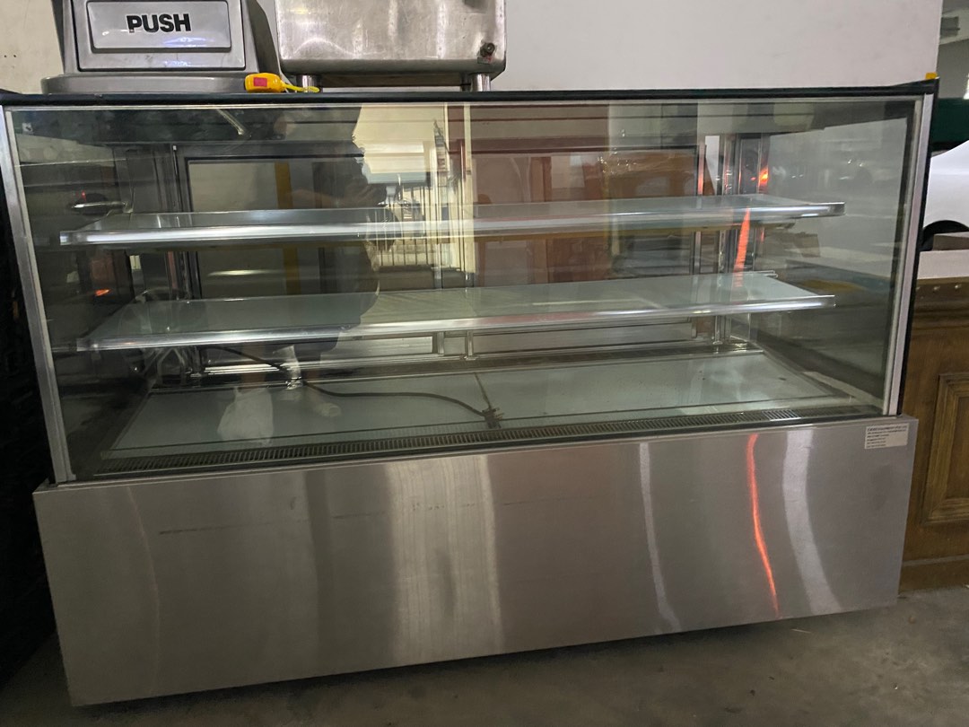 Cake display chiller - 1.7m length, TV & Home Appliances, Kitchen ...