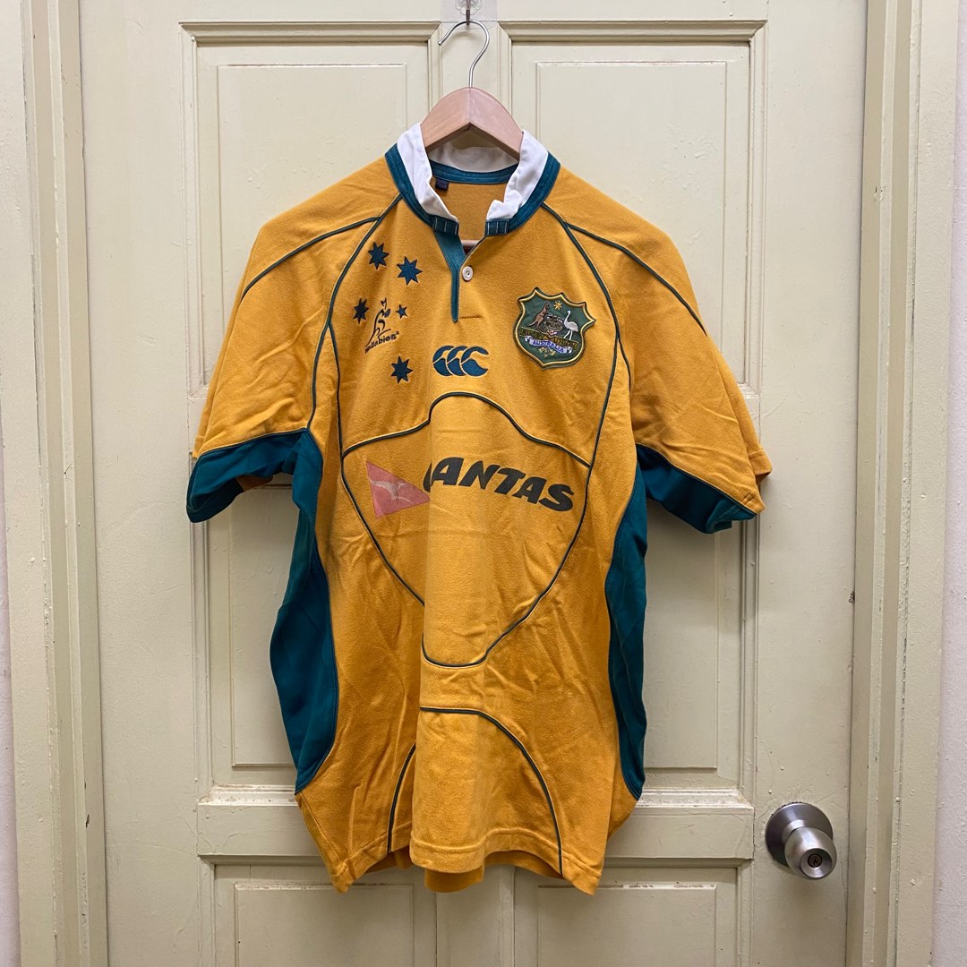 CANTERBURY WALLABIES, Men's Fashion, Activewear on Carousell