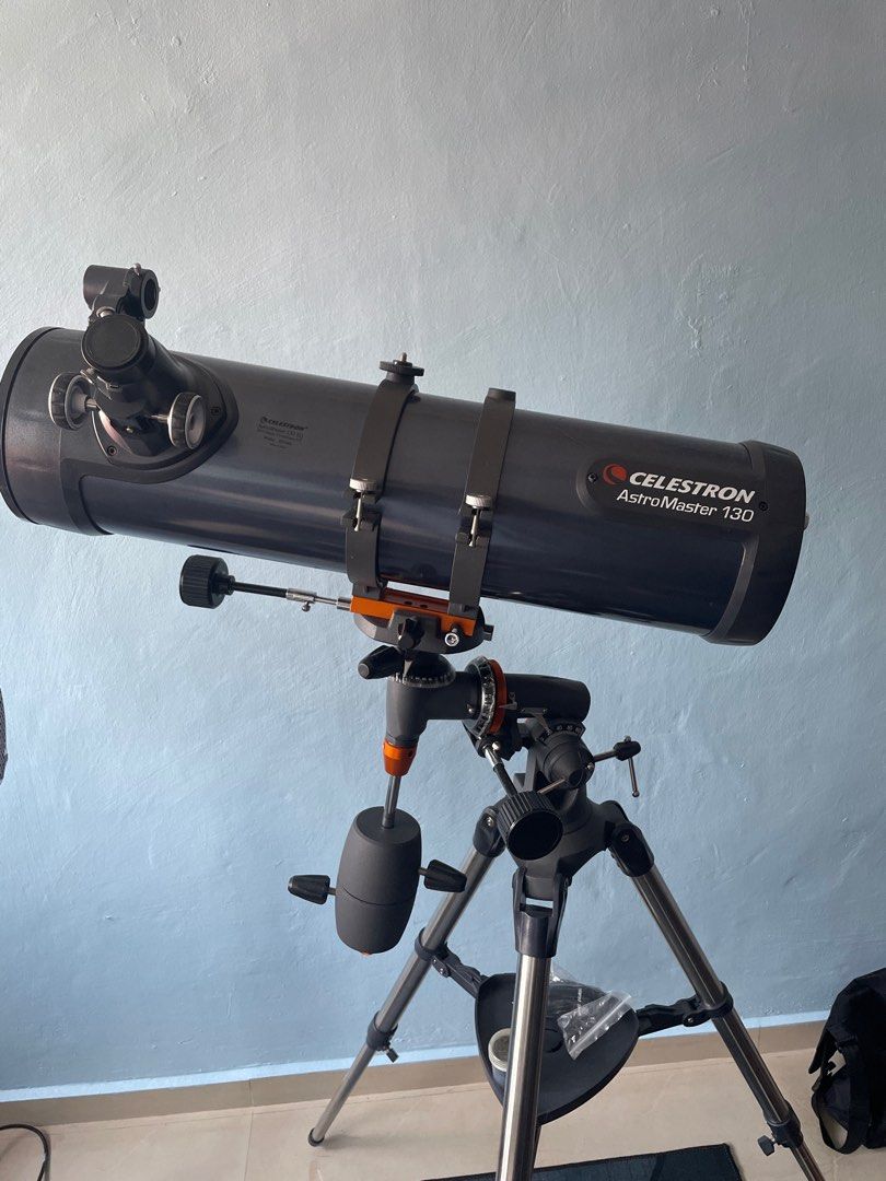 Celestron Astromaster 130EQ Telescope, Sports Equipment, Hiking ...