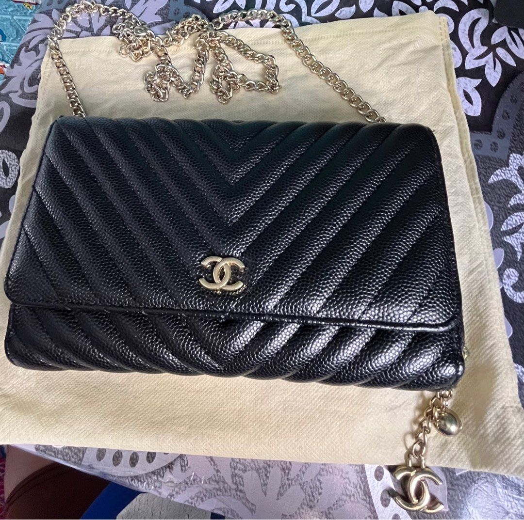 Chanel crossbody bag, Luxury, Bags & Wallets on Carousell