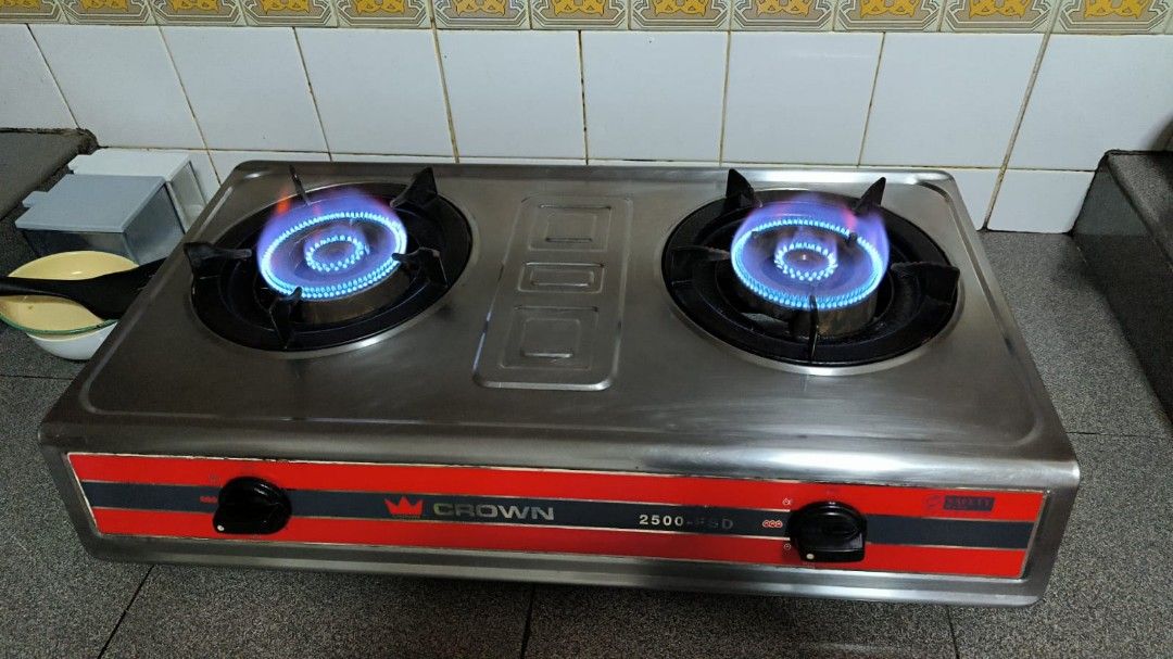 Crown Gas Stove, TV & Home Appliances, Kitchen Appliances, Other ...