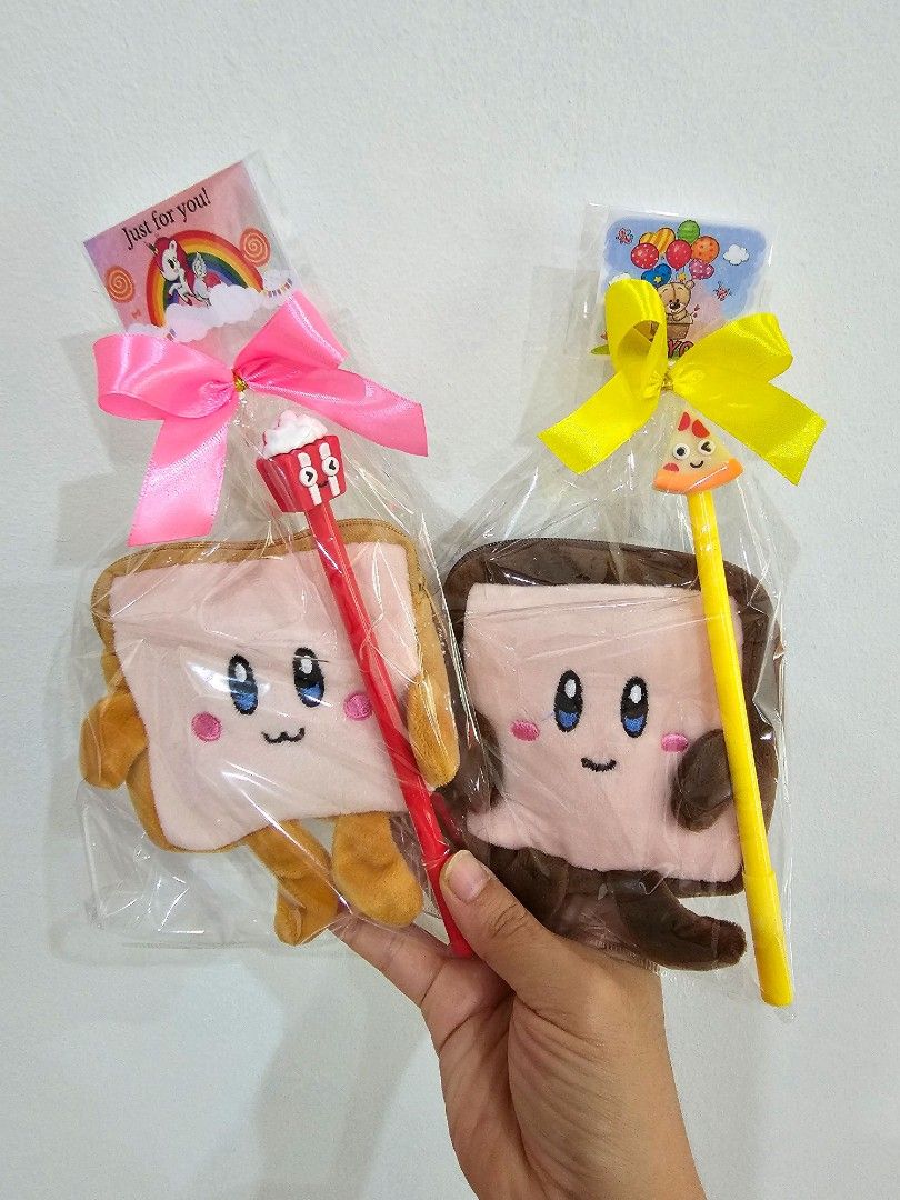 Cute Toast Bread zip pouch with Pen set, Hobbies & Toys, Stationery ...