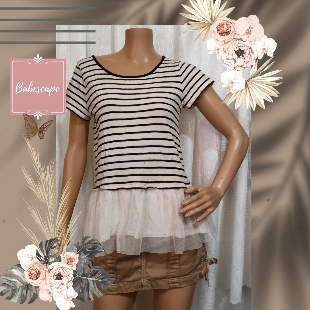 cute top, Women's Fashion, Tops, Others Tops on Carousell