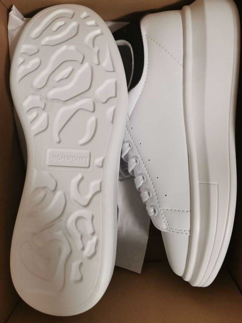 DOMBA SHOES BRAND NEW, Women's Fashion, Footwear, Sneakers on Carousell