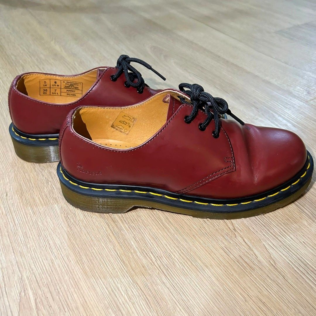 Dr Martens Low Cut Boot, Women's Fashion, Footwear, Boots on Carousell