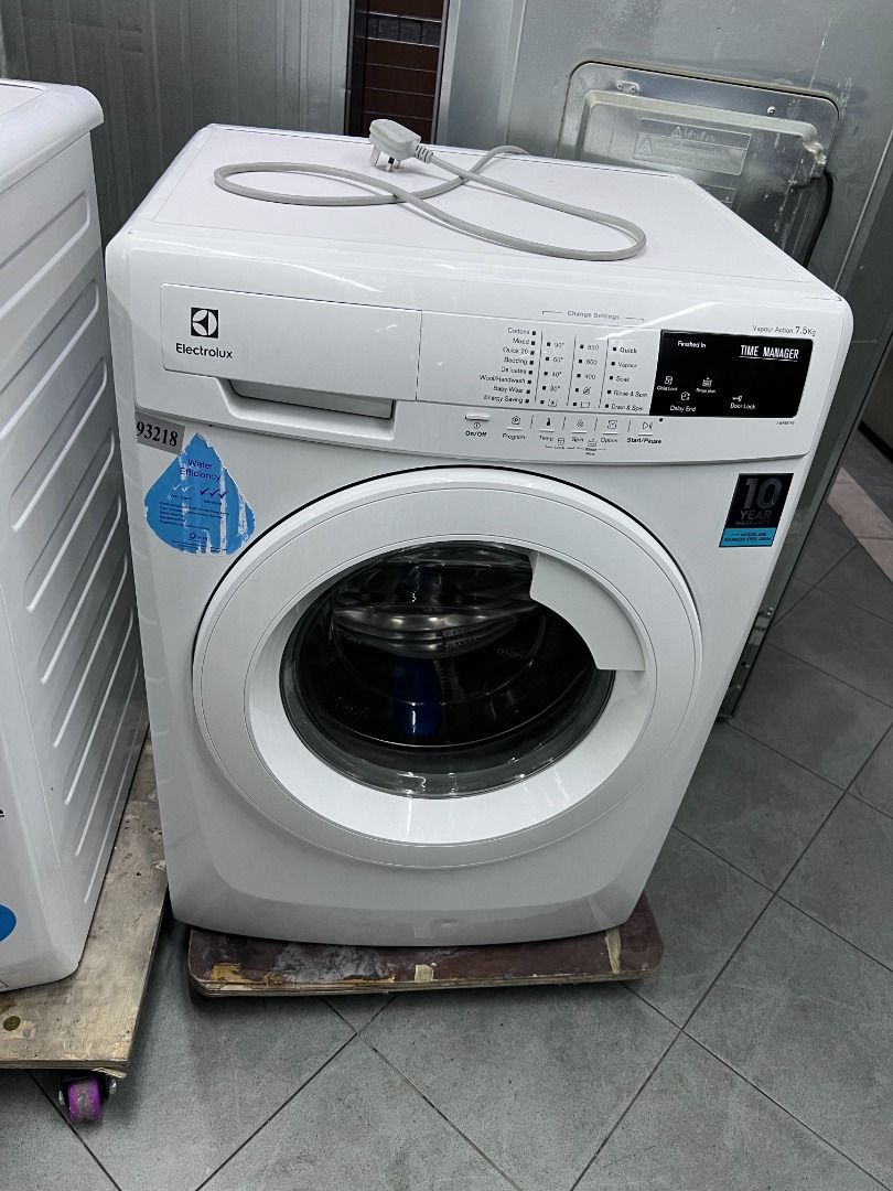 ELECTROLUX 7.5KG Front-Load Washing Machine EWF85743-3, TV & Home ...