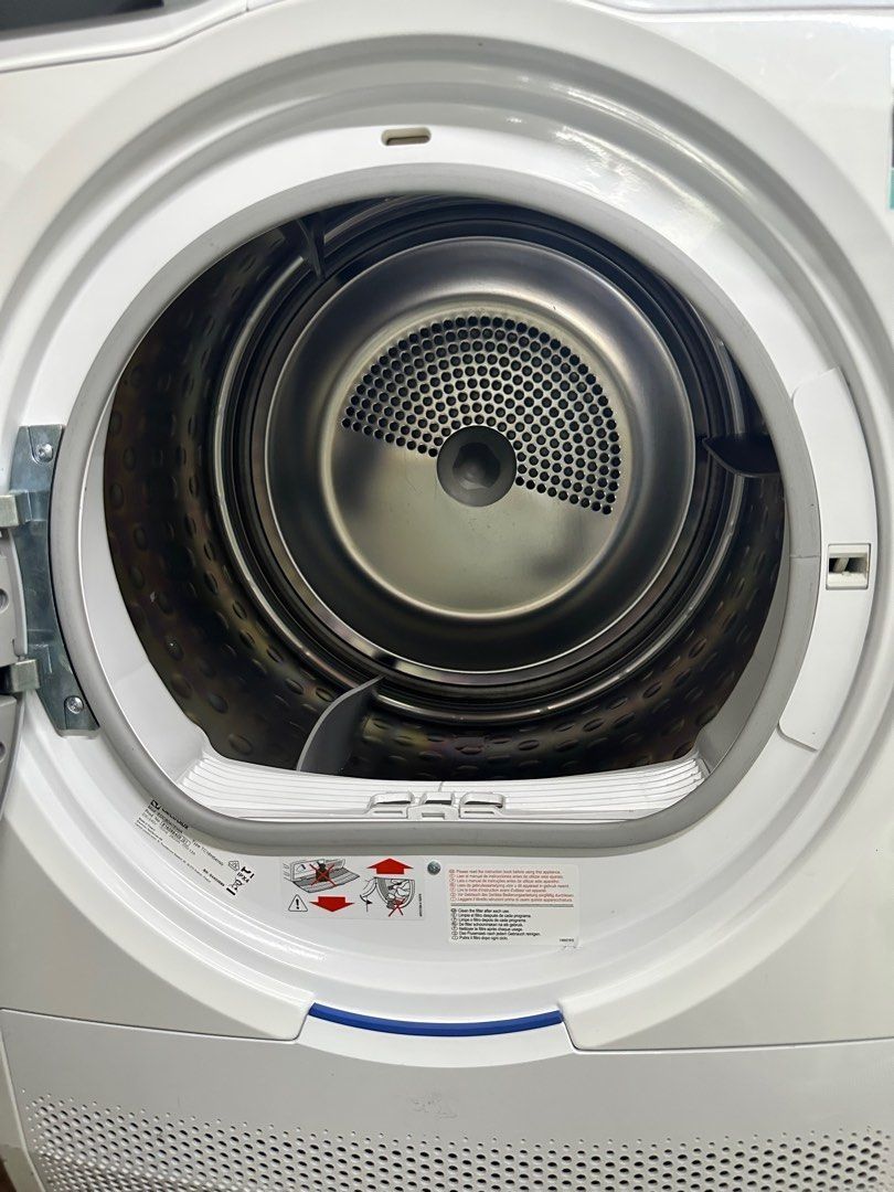 ELECTROLUX 8KG Condenser Dryer EDC804CEWA-2, TV & Home Appliances ...
