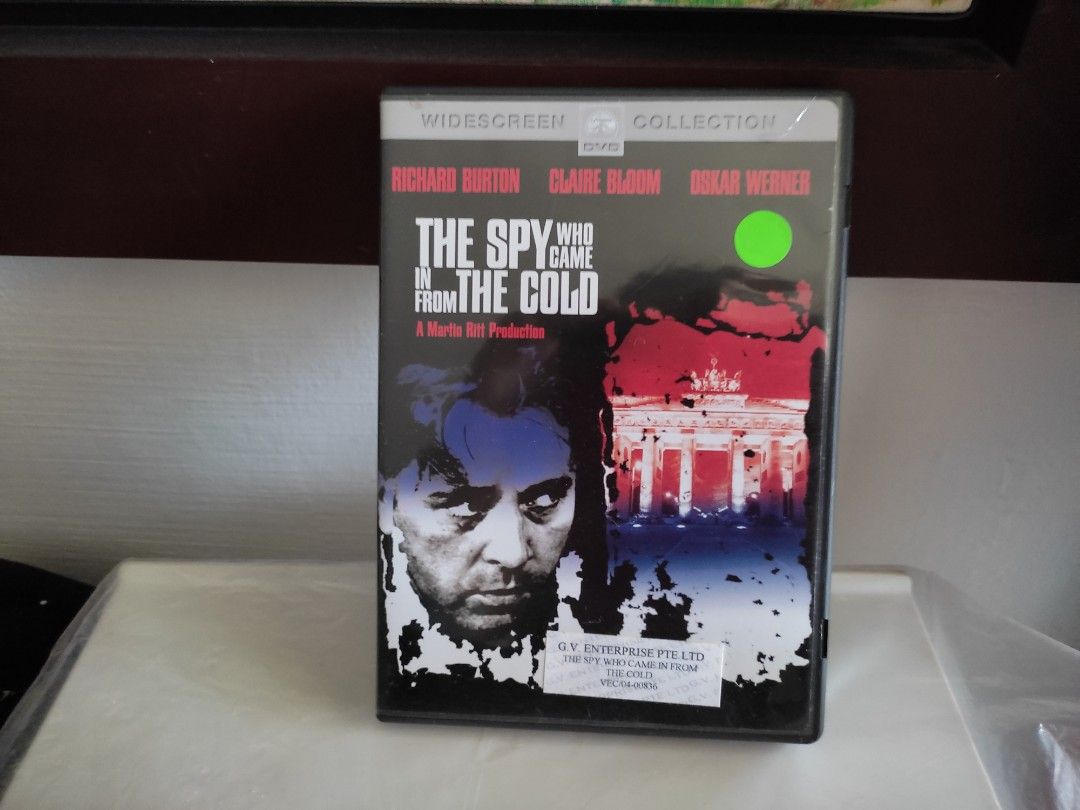 English movie dvd #4..Wall Street..The Rookie.. The Game..What Lies ...