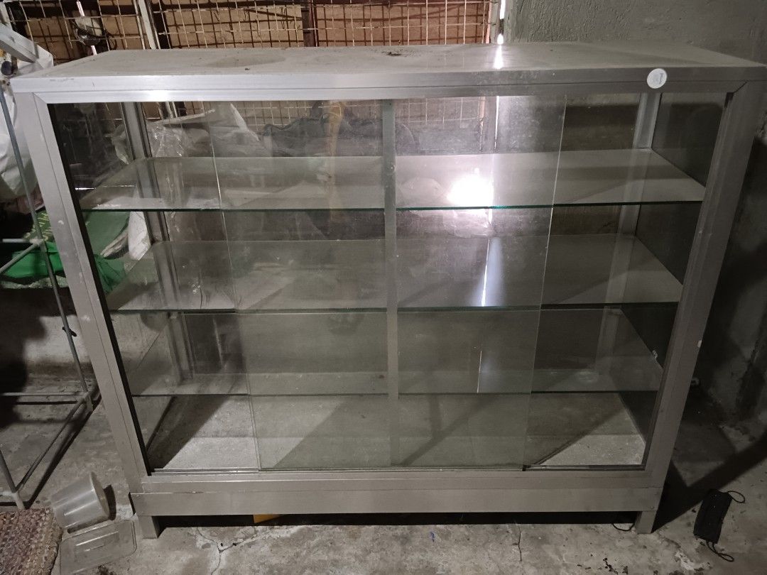 Estante Glass Aluminum on Carousell