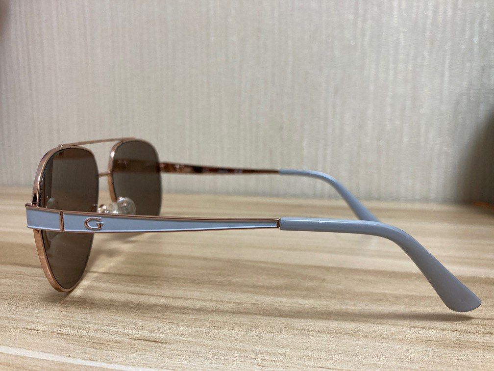 GUESS Sunglass, Women's Fashion, Watches & Accessories, Sunglasses ...