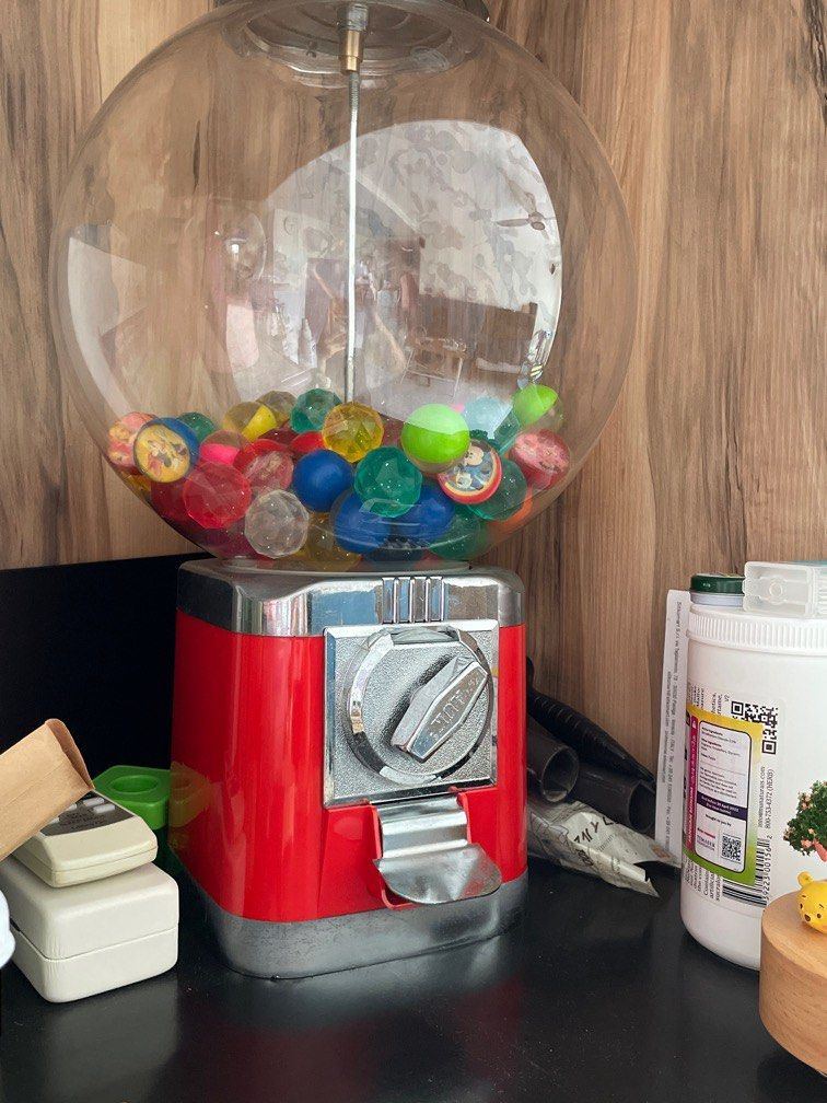 Gumball machine, Hobbies & Toys, Toys & Games on Carousell