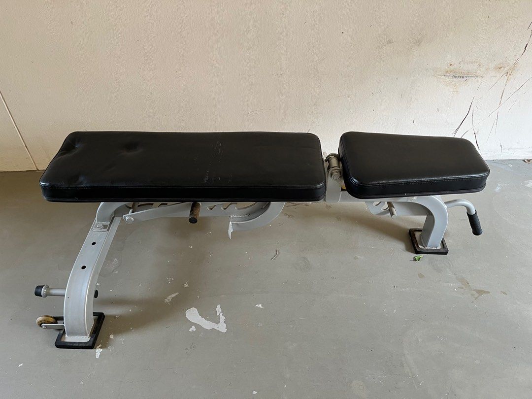 Gym Bench, Sports Equipment, Exercise & Fitness, Weights & Dumbbells on ...
