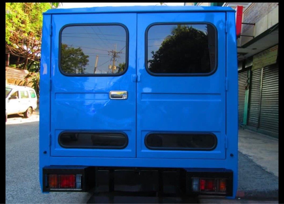 Isuzu 4HF1 Manual Engine, ELF NKR FB Body, Cargo Dropside Trucks ...