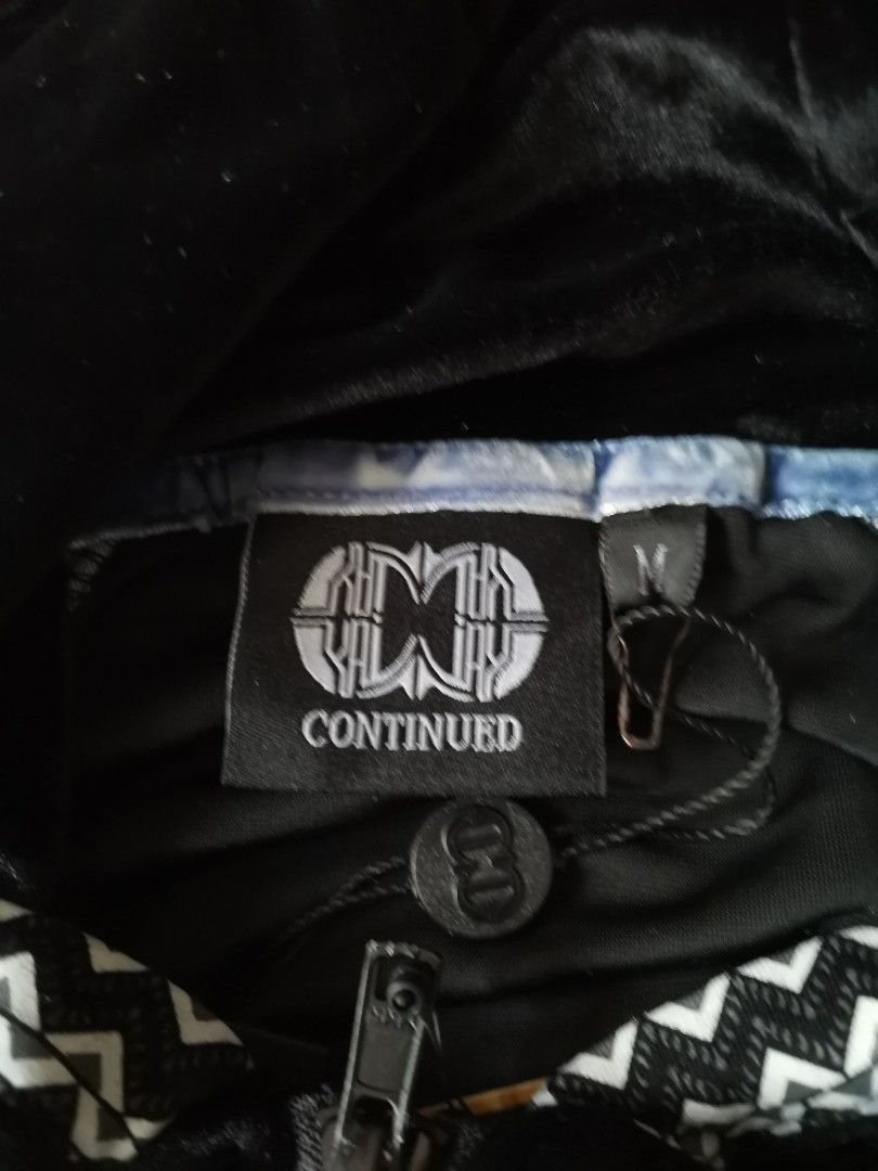 Jay Chou 2013 World tour cap and track suit, Men's Fashion, Watches ...