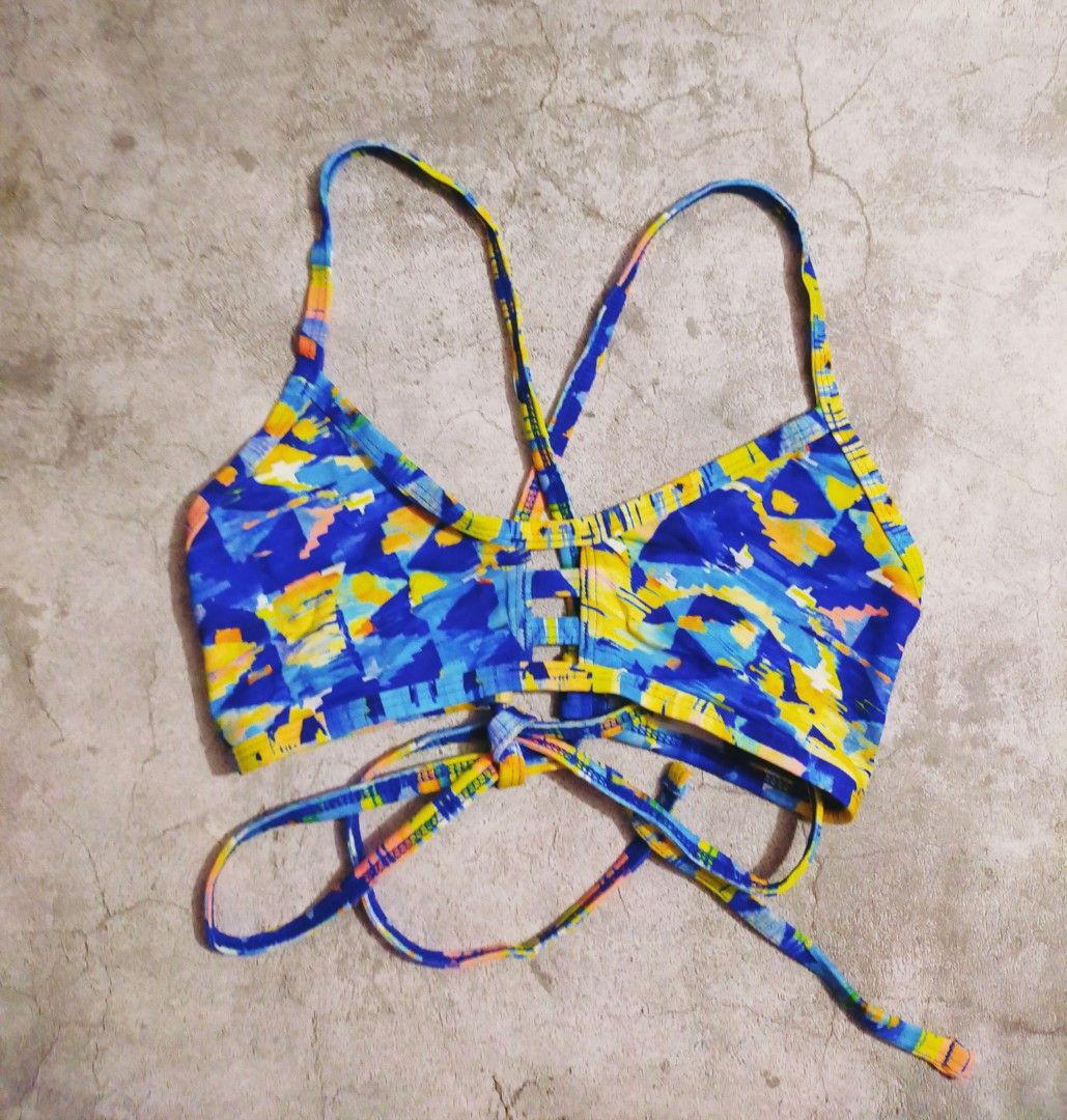 JOLYN TOMCAT BIKINI TOP / SWIM TOP, Women's Fashion, Swimwear, Bikinis ...