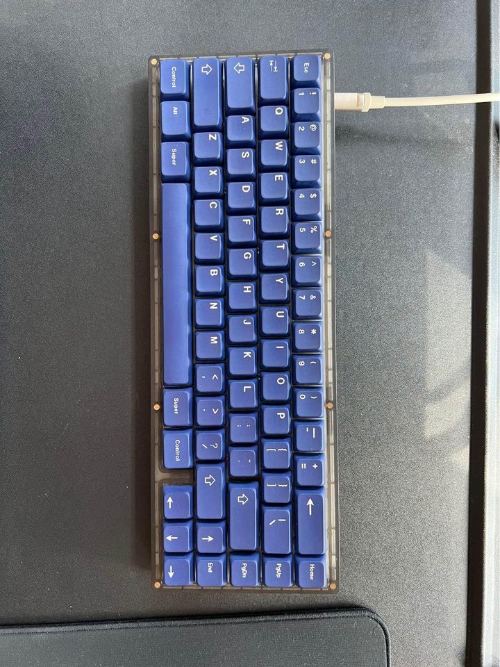 Kbdfans KBD67 Lite R3 keyboard with XDA keycaps and Durock L7 switches ...