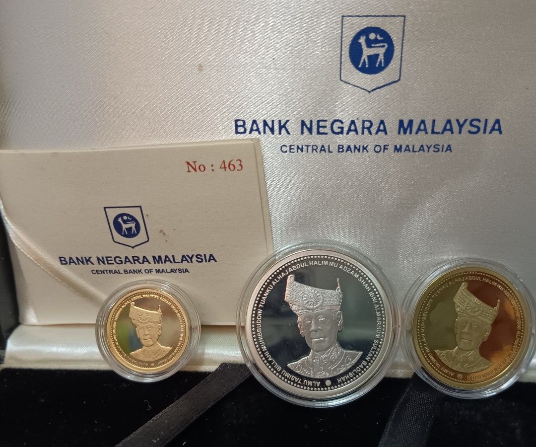 King of Malaysia Coin Set of 3, Hobbies & Toys, Collectibles & Memorabilia, Currency on Carousell