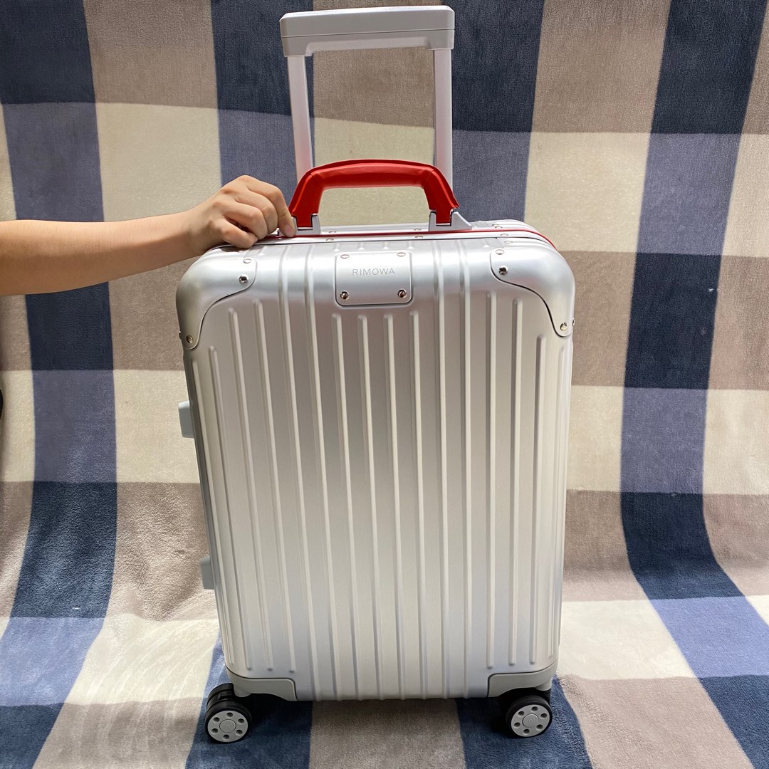 Koper rimowa cabin, Aksesoris Mobil di Carousell