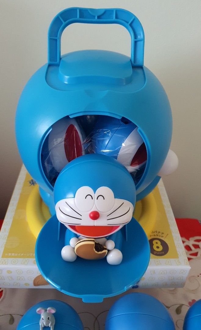 Large Doraemon 18cm & Bandai big head Doraemon X 5, Hobbies & Toys ...
