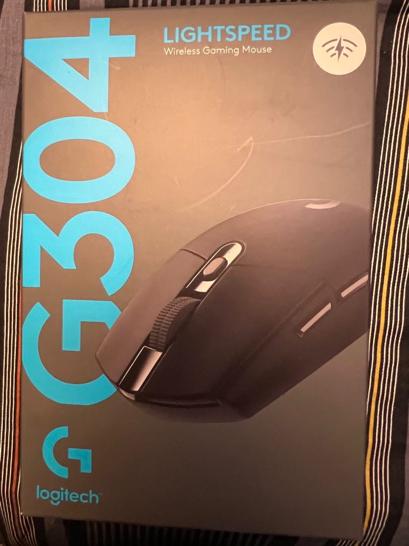 Logitech G304 wireless mouse, 電腦＆科技, 電腦周邊及配件, 電腦滑鼠及相關產品 - Carousell
