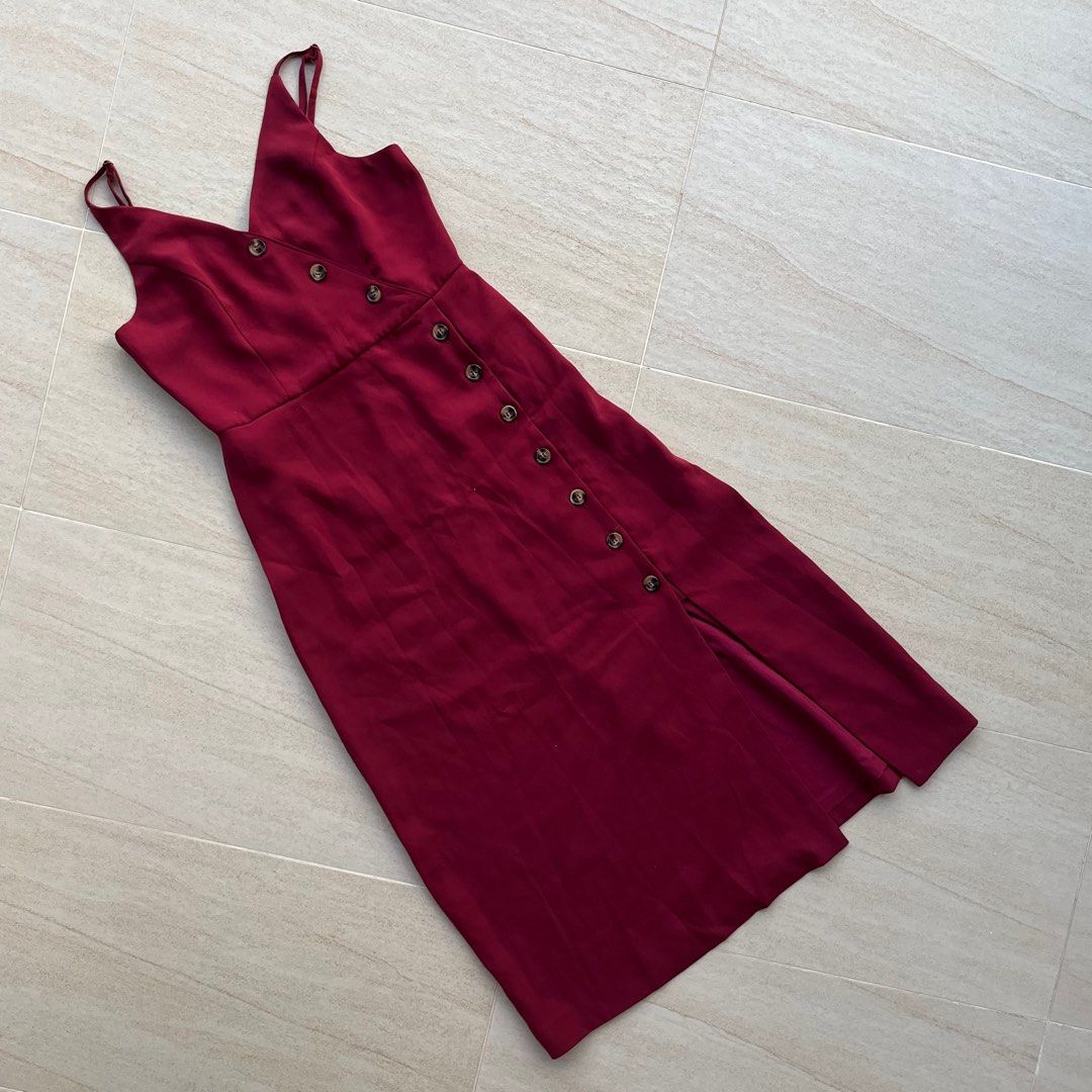 love and bravery red midi dress w buttons, Women's Fashion, Dresses ...
