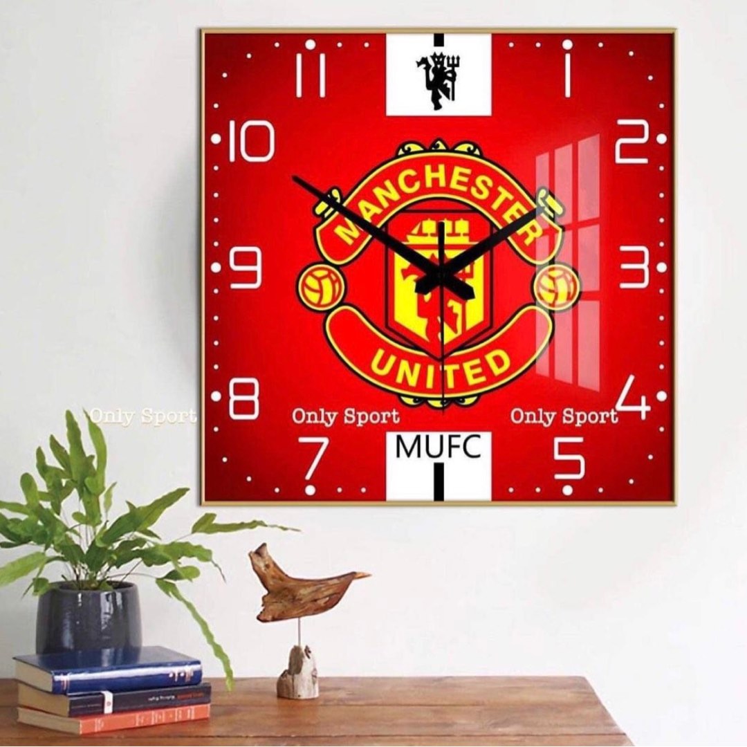 Manchester United clock, Babies & Kids, Nursing & Feeding, Soothers ...