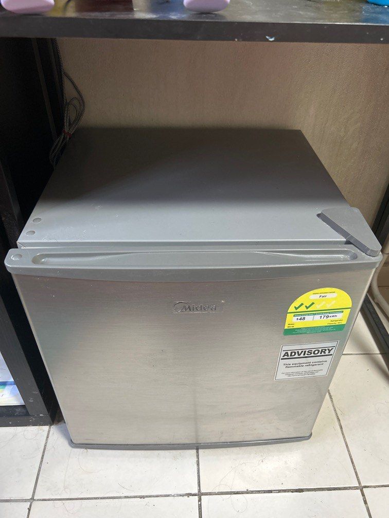 Midea Small fridge, TV & Home Appliances, Kitchen Appliances ...