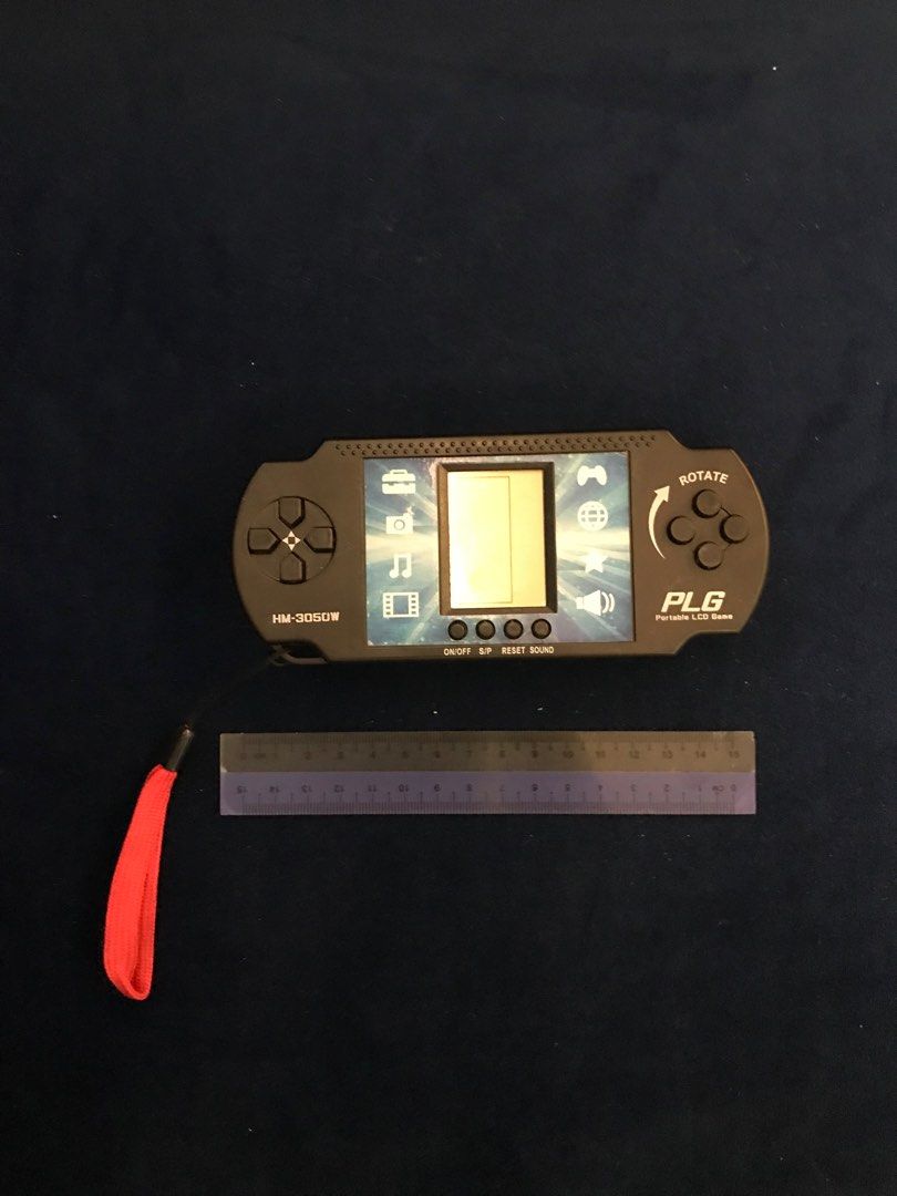 Portable LCD Brick Game by Jia Tuen, Video Gaming, Video Games, Others ...
