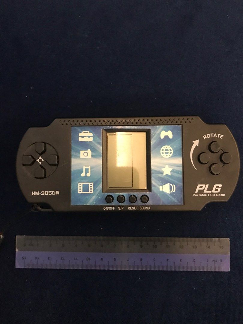 Portable LCD Brick Game by Jia Tuen, Video Gaming, Video Games, Others ...