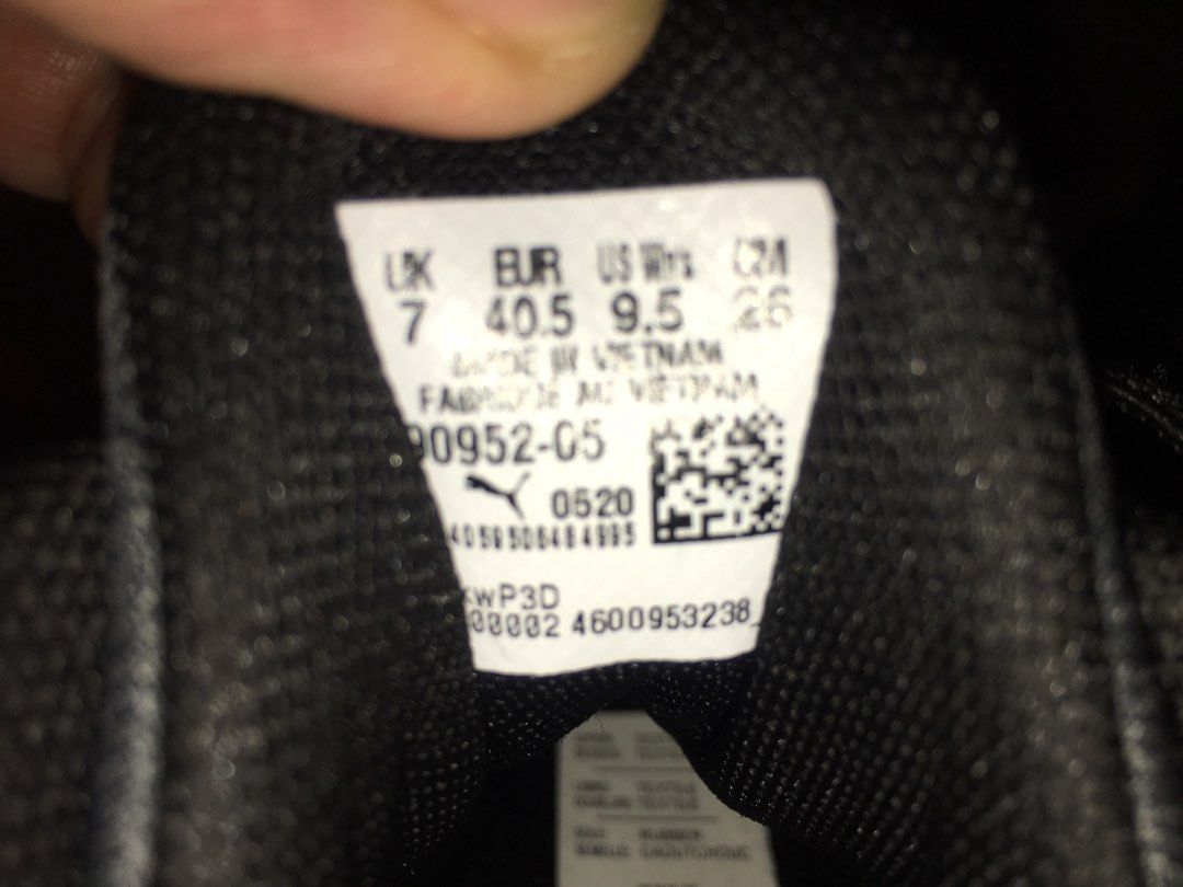 Puma female sneaker (new), Women's Fashion, Footwear, Sneakers on Carousell