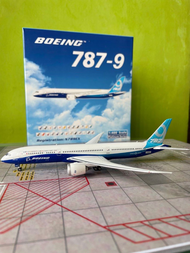 (Rare - Boeing) Boeing B787-9, Hobbies & Toys, Toys & Games on Carousell