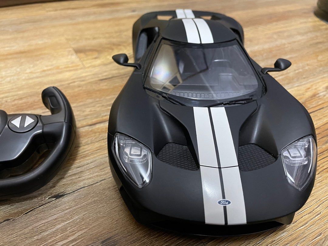 Rastar RC Ford GT, 興趣及遊戲, 玩具 & 遊戲類 - Carousell