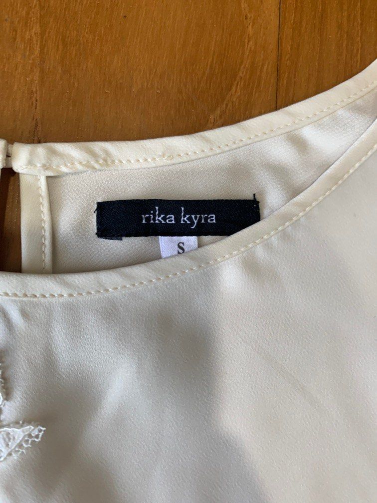 Rika Kyra Cream Baju Kurung Set, Women's Fashion, Dresses & Sets ...