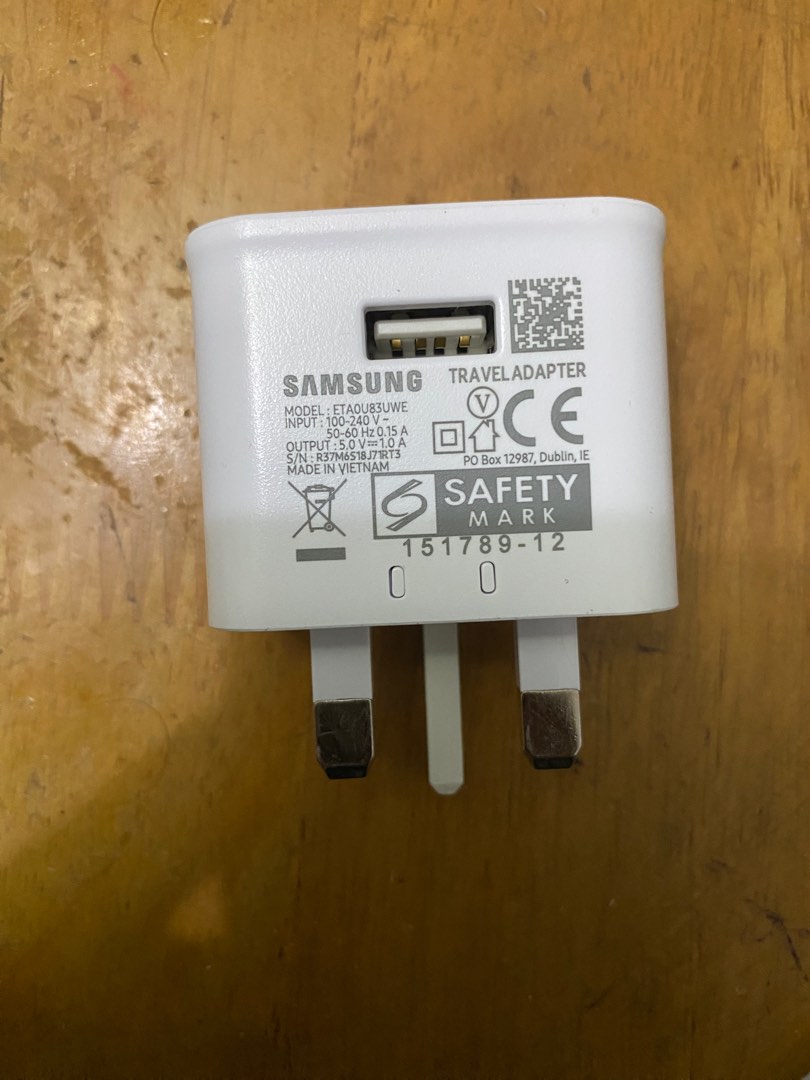 Samsung travel adapter 5V, Mobile Phones & Gadgets, Mobile & Gadget ...