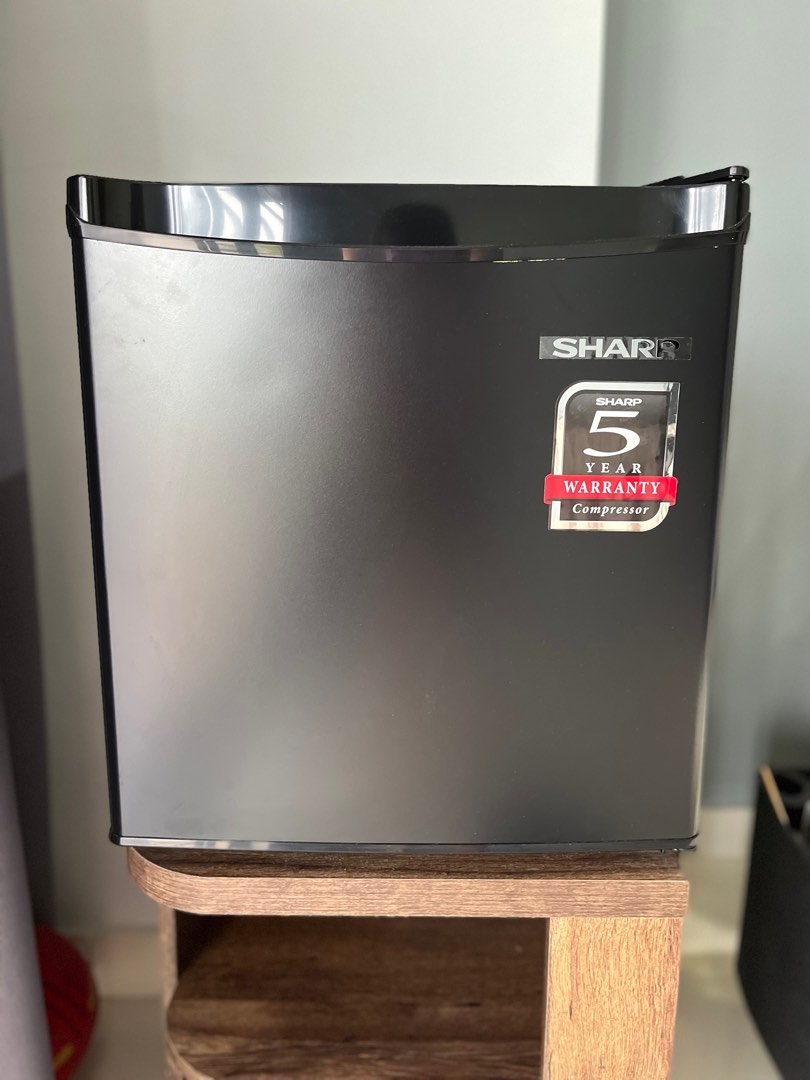Sharp fridge mini bar 60L, TV & Home Appliances, Kitchen Appliances ...