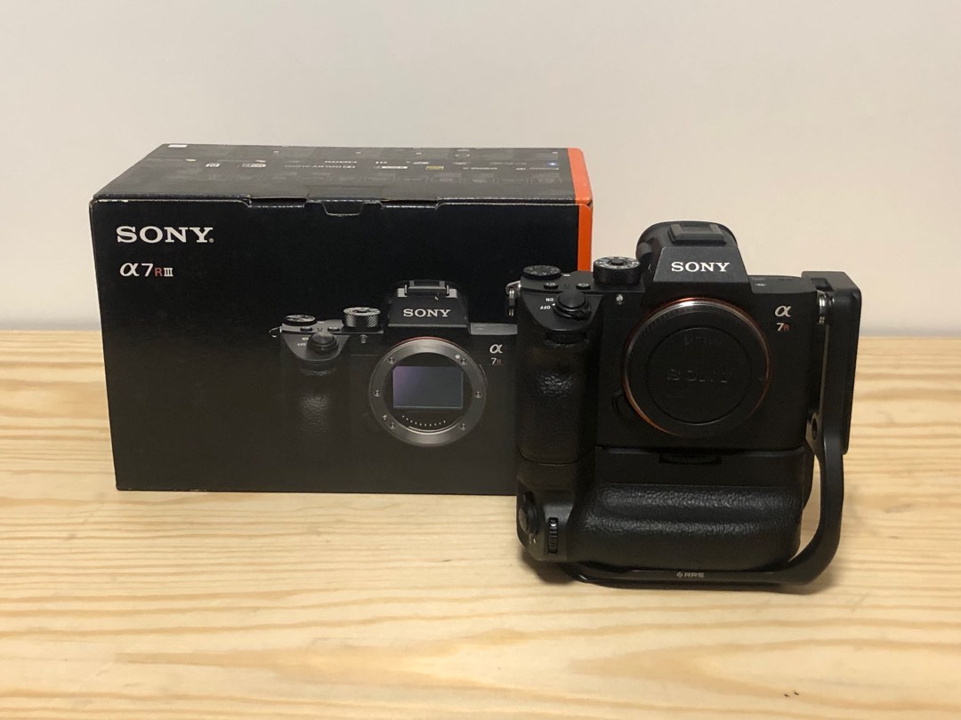 Sony A7R3, Photography, Cameras on Carousell